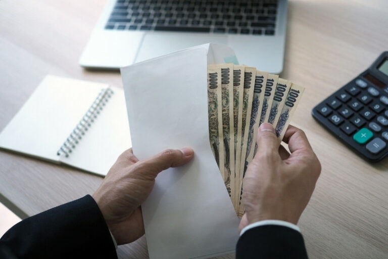 How Much Do Software Engineers Make Tech Training HQ